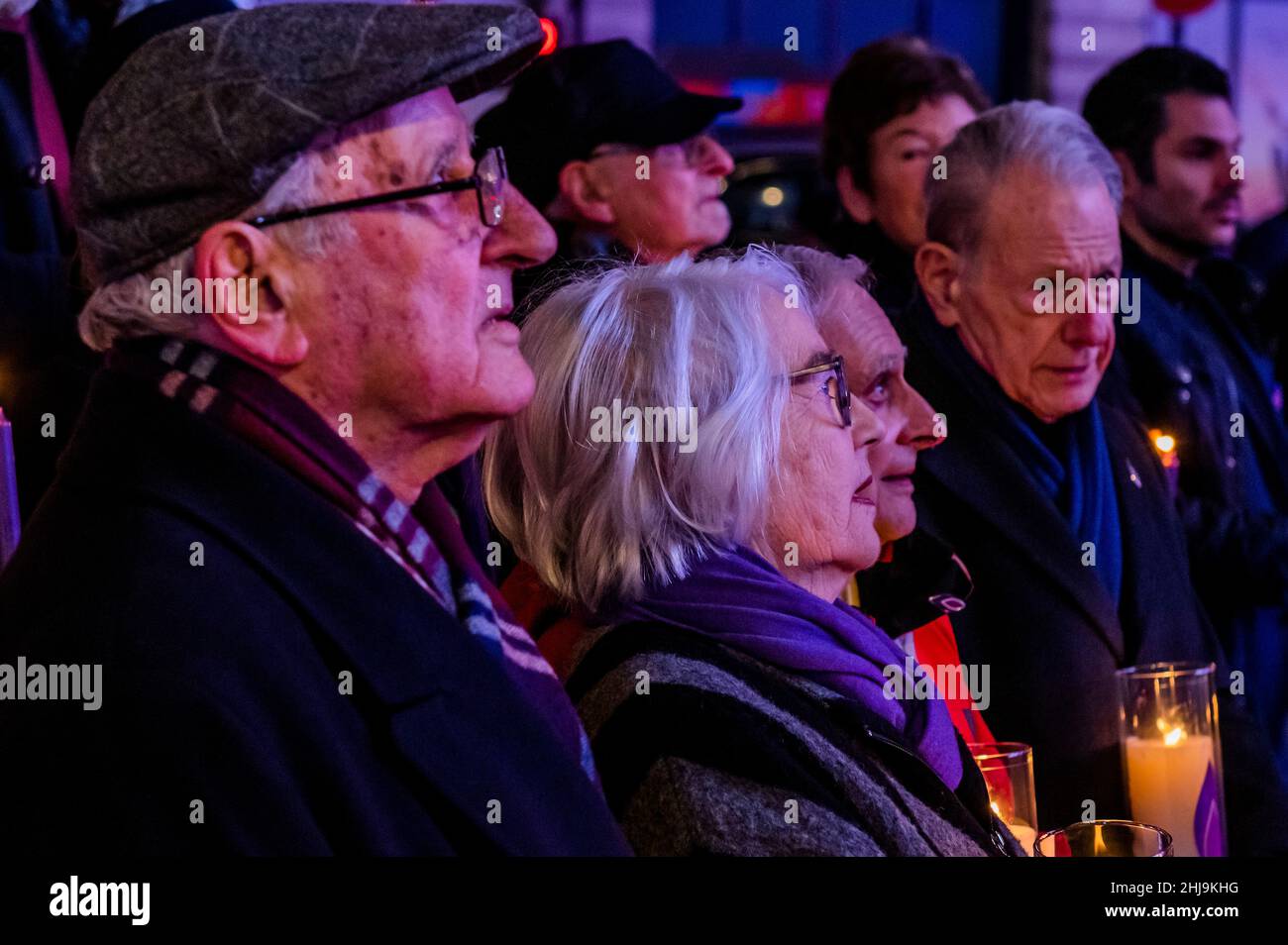 London, UK. 27 Jan 2022. Ivor Perl, Joan Salter, Steven Frank and John ...