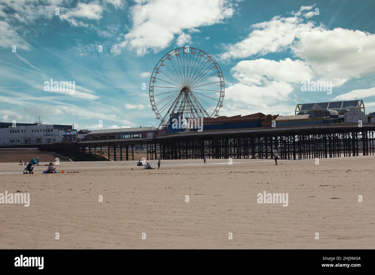 Street view in blackpool hi-res stock photography and images - Alamy