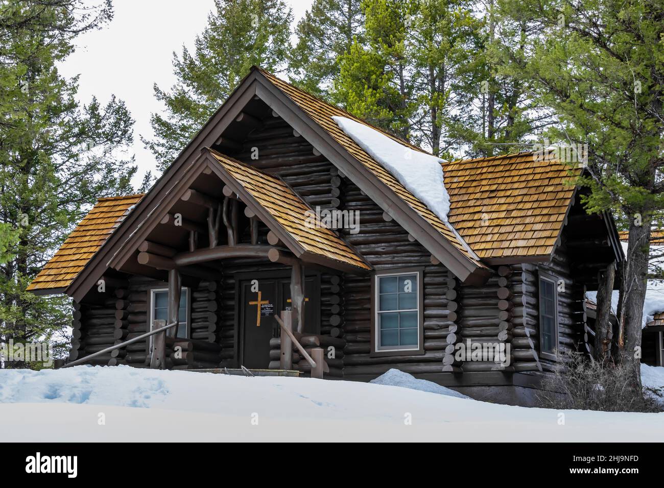 Log cabin church hi-res stock photography and images - Alamy