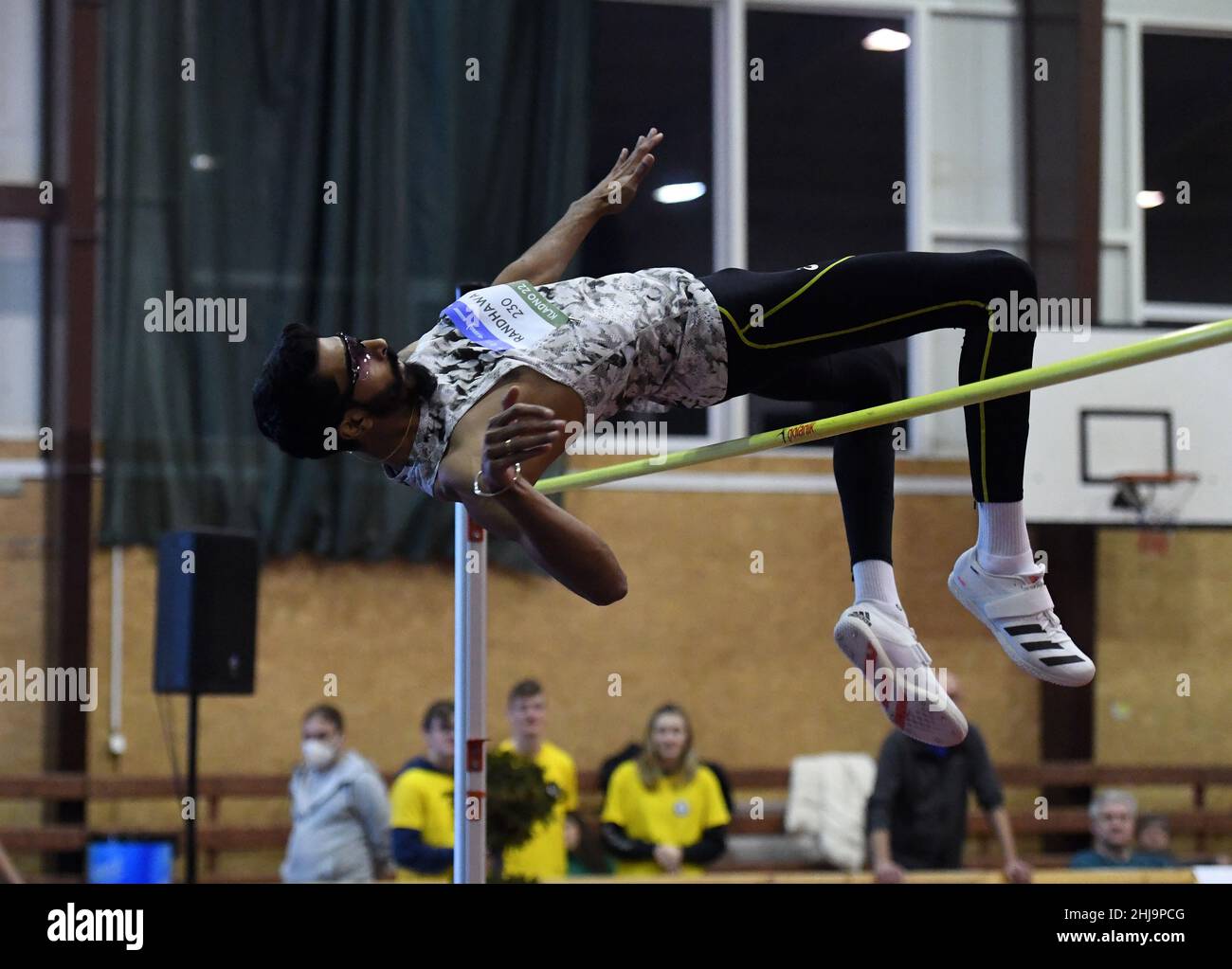 Randhawa hi-res stock photography and images - Alamy