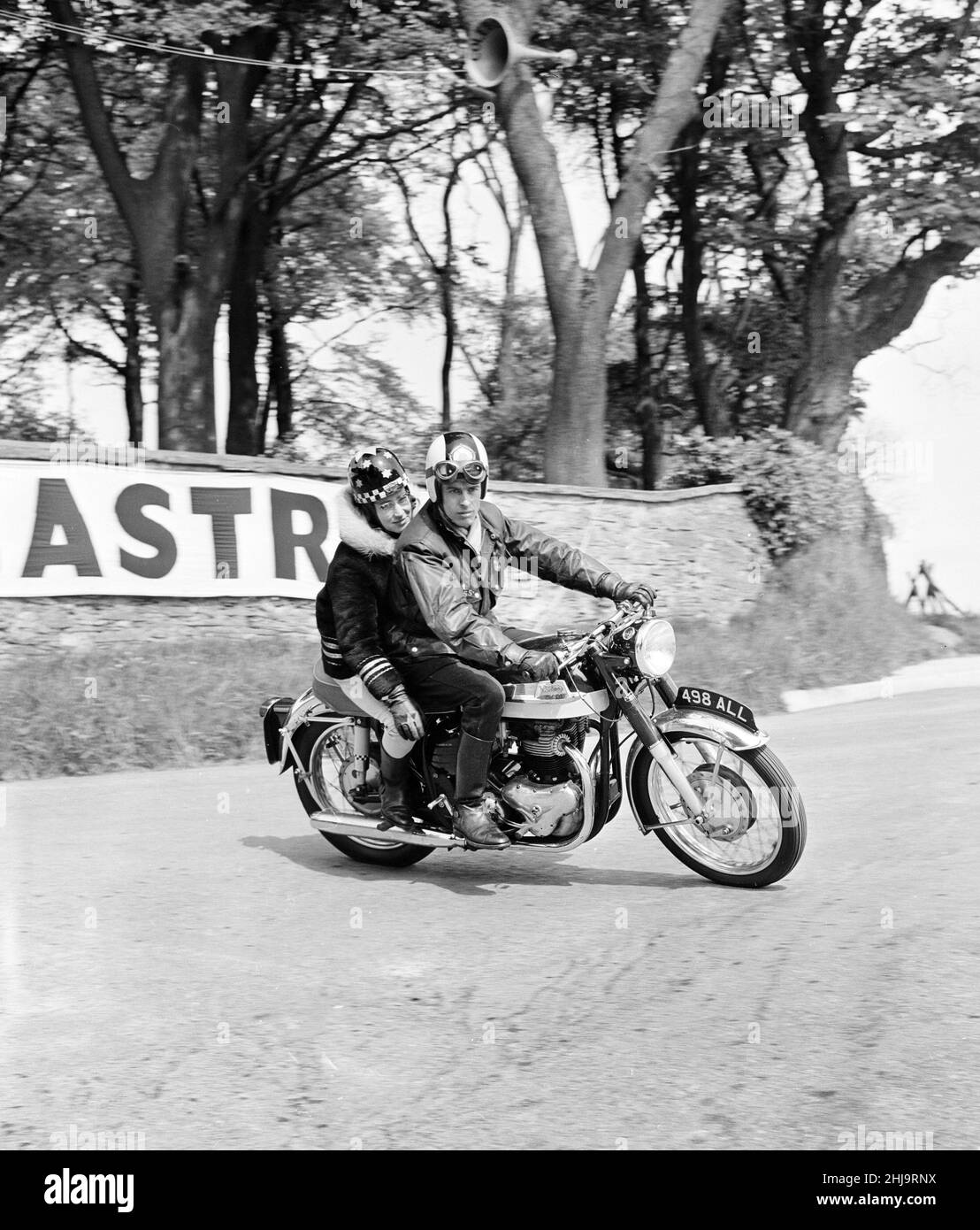 Beryl Swain, motorcycle road racer and the first woman to compete solo ...