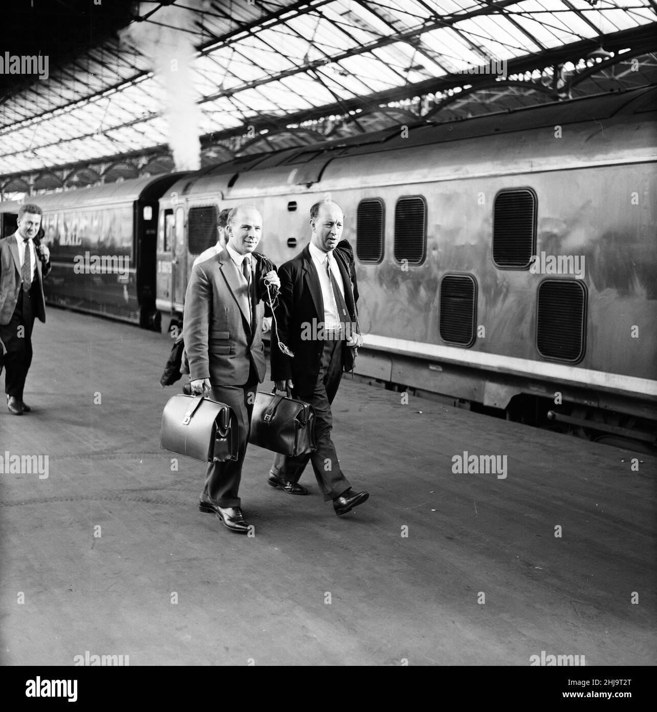 Royal mail train 1960s Black and White Stock Photos & Images - Alamy