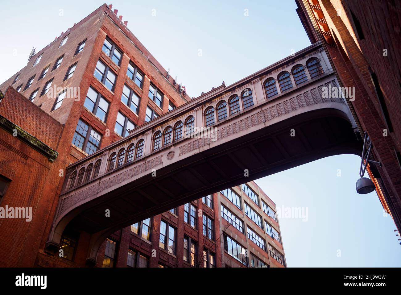 Overhead walkway hi-res stock photography and images - Alamy