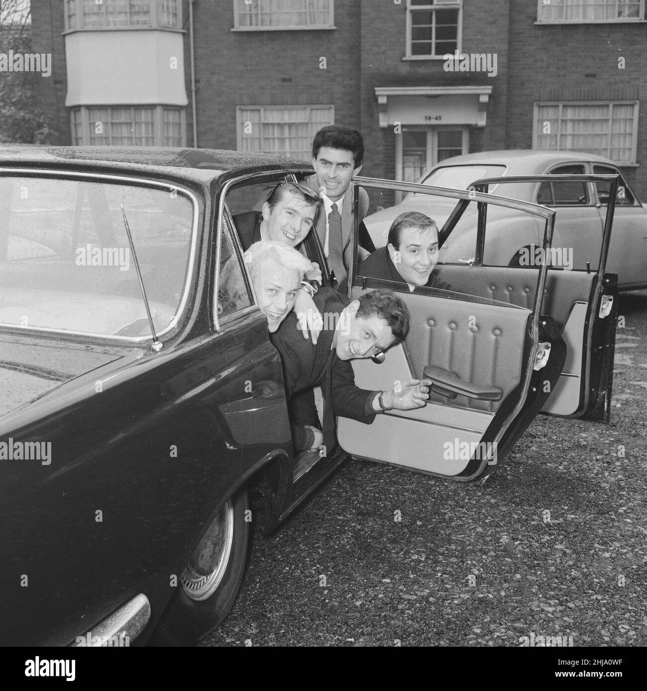 The five members of the Tornados pop group Heinz Burt, George Bellamy ...