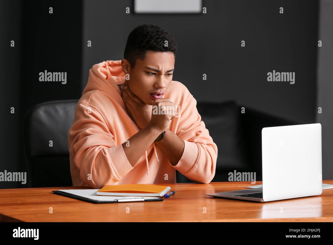 Student tonsillitis hi-res stock photography and images - Alamy