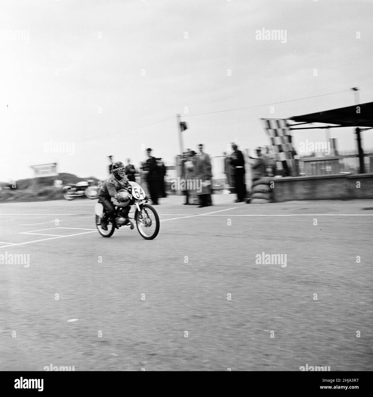 Beryl Swain, motorcycle road racer and the first woman to compete solo ...