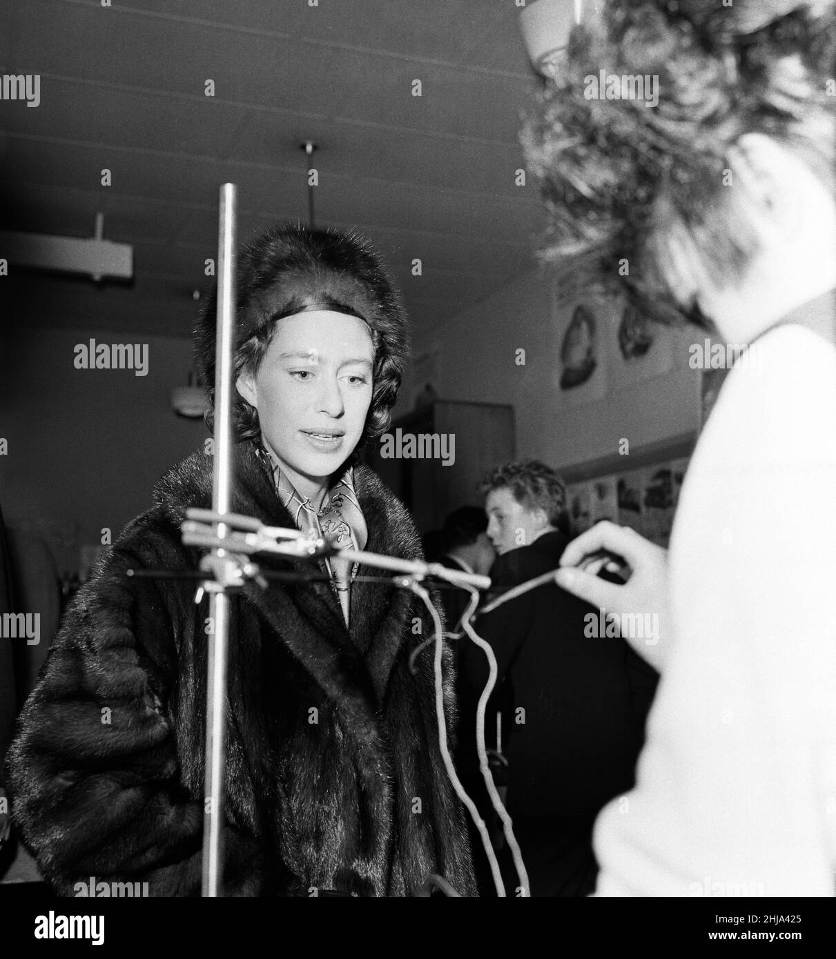Princess Margaret visits the Albert Memorial School in Collyhurst ...