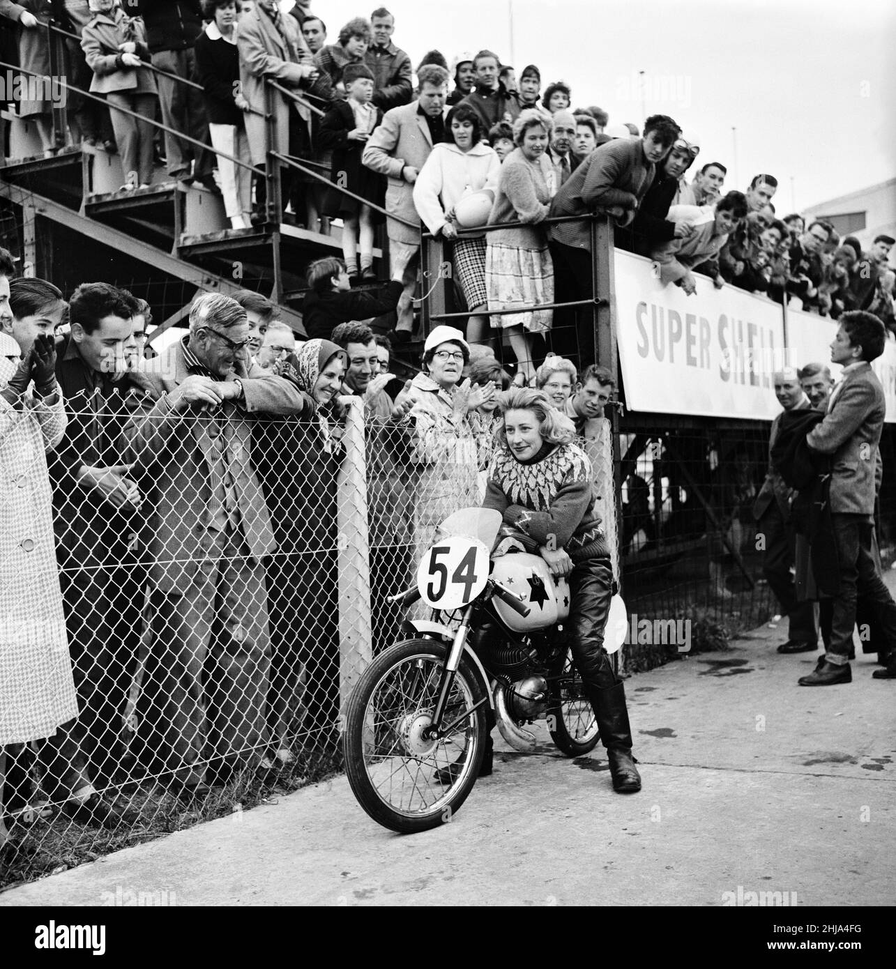 Beryl Swain, motorcycle road racer and the first woman to compete solo ...