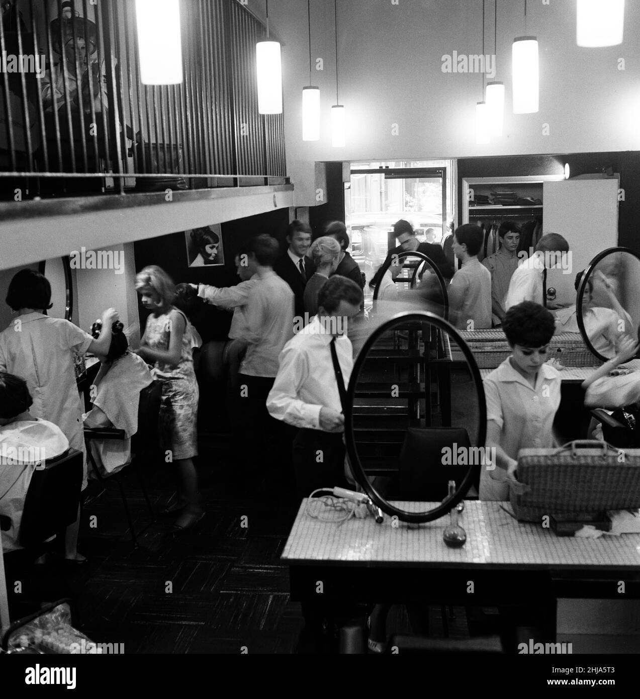 Vidal Sassoon Salon, Bond Street, London, Tuesday 13th August 1963 ...