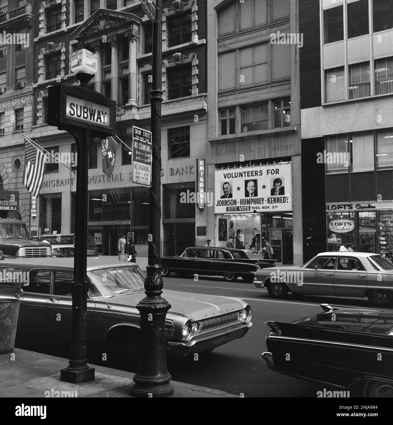 New York Scenes, Thursday 15th October 1964 Stock Photo - Alamy