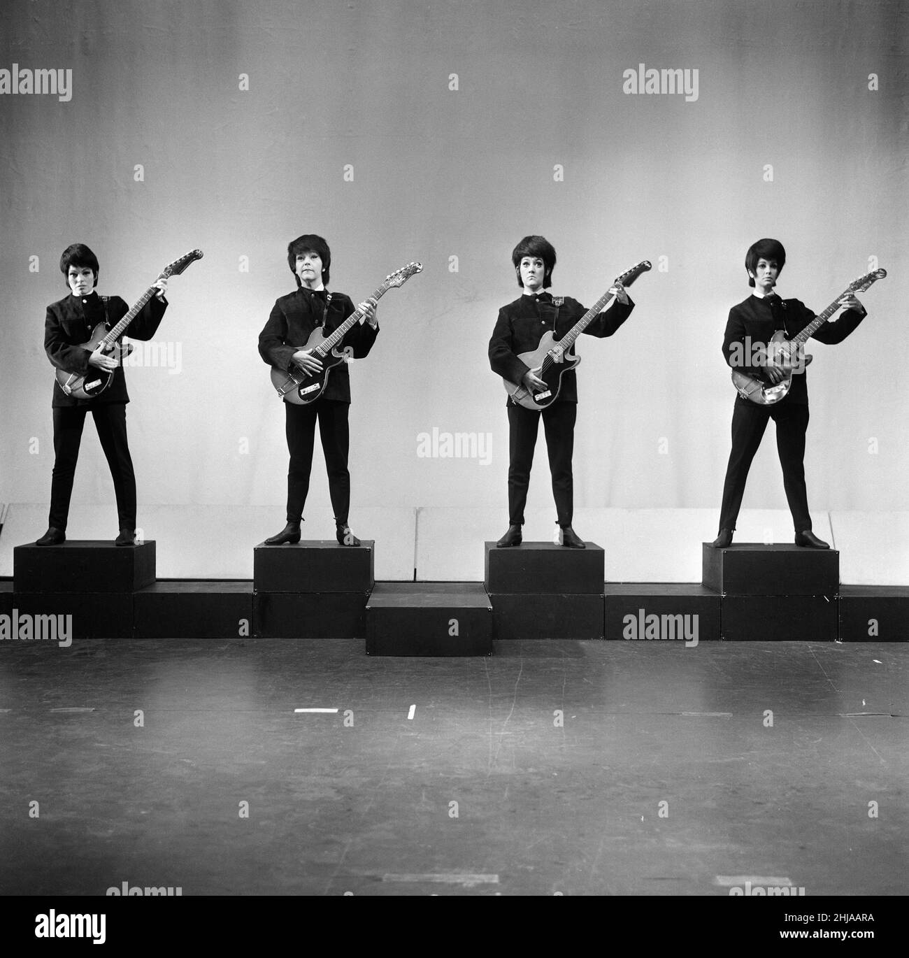 Beatles tv 1963 hi-res stock photography and images - Alamy