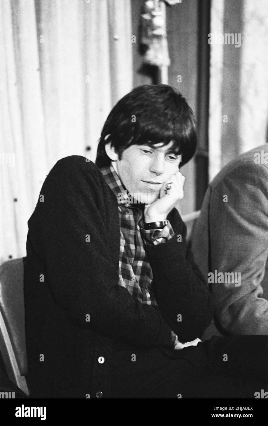 Keith Richards of The Rolling Stones in the studio after meeting fans ...