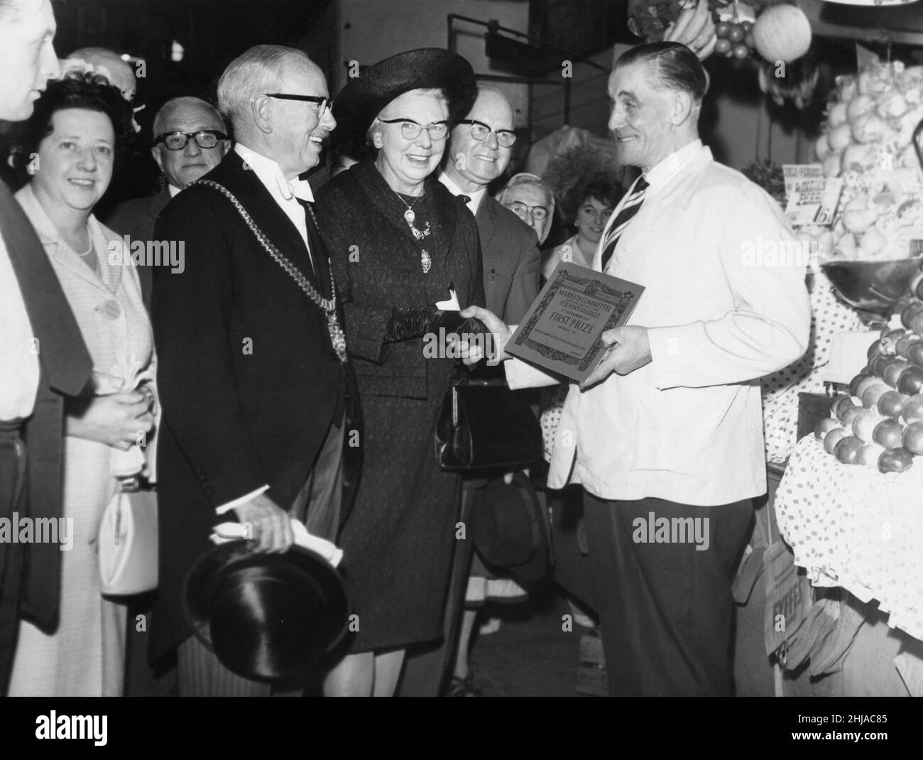 Liverpool lord mayor hi-res stock photography and images - Alamy