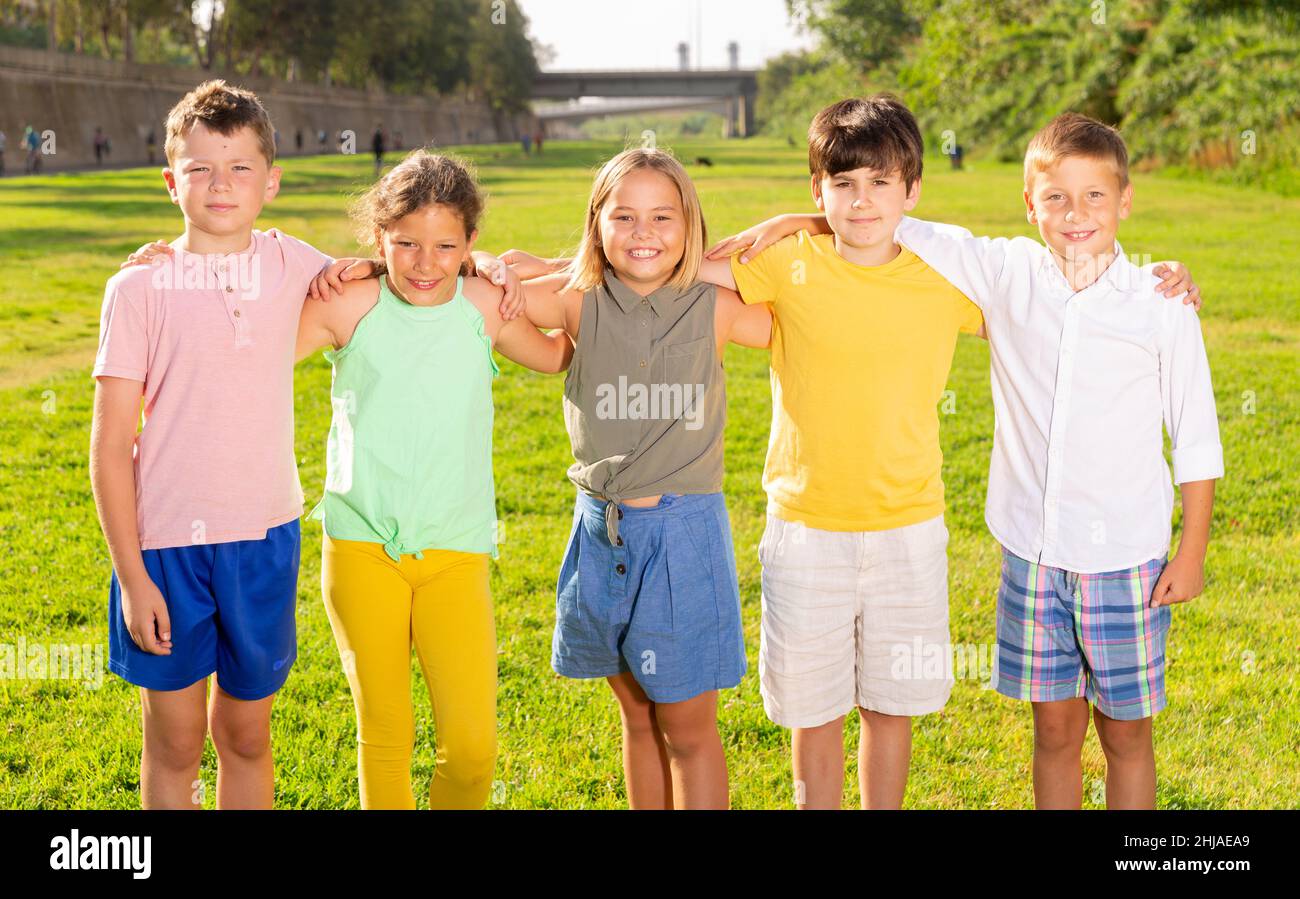 Group photo of children Stock Photo - Alamy