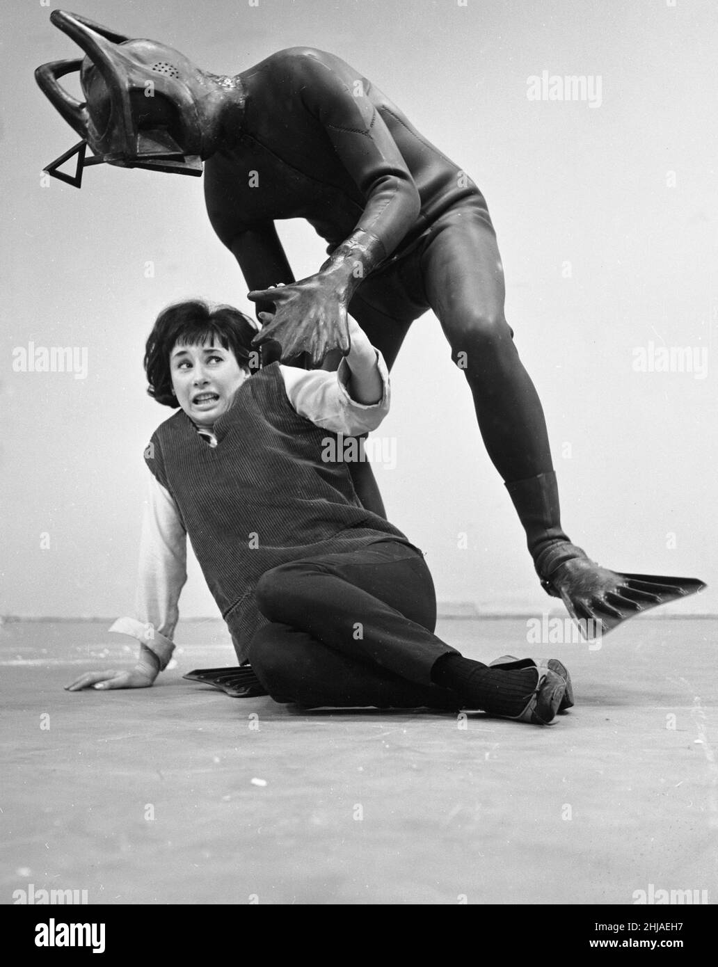Carole ann ford dr who Black and White Stock Photos & Images - Alamy