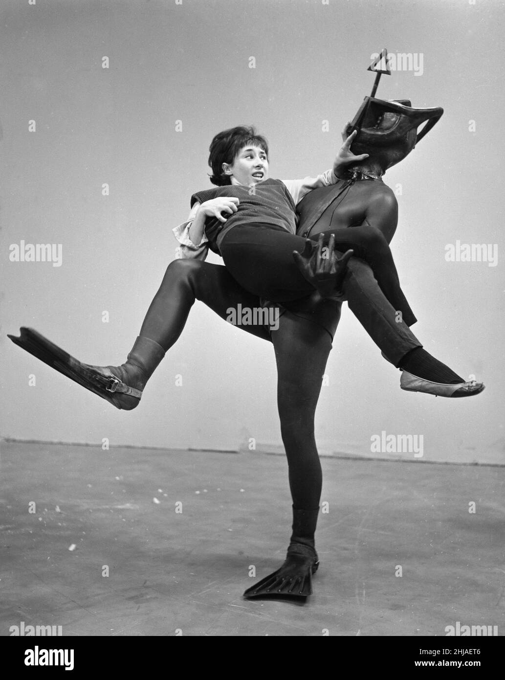Carole ann ford dr who hi-res stock photography and images - Alamy