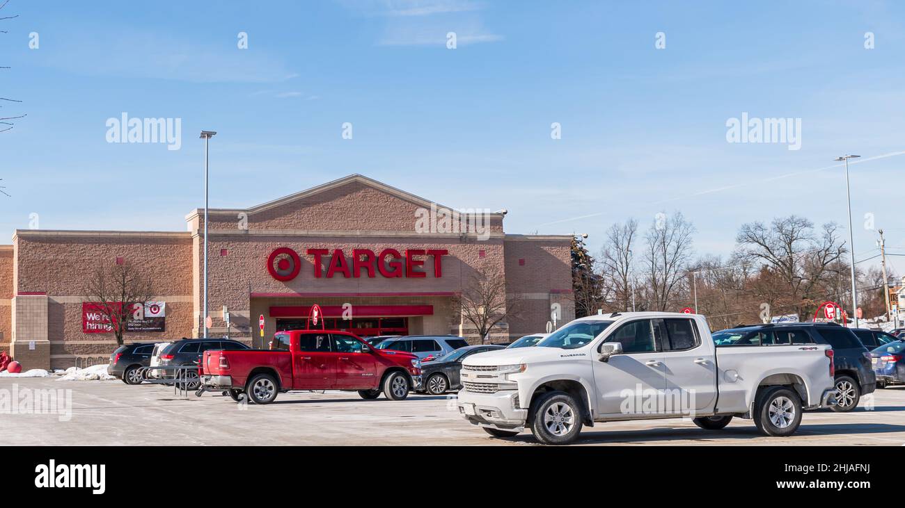 Entrance target department store in hi-res stock photography and images ...