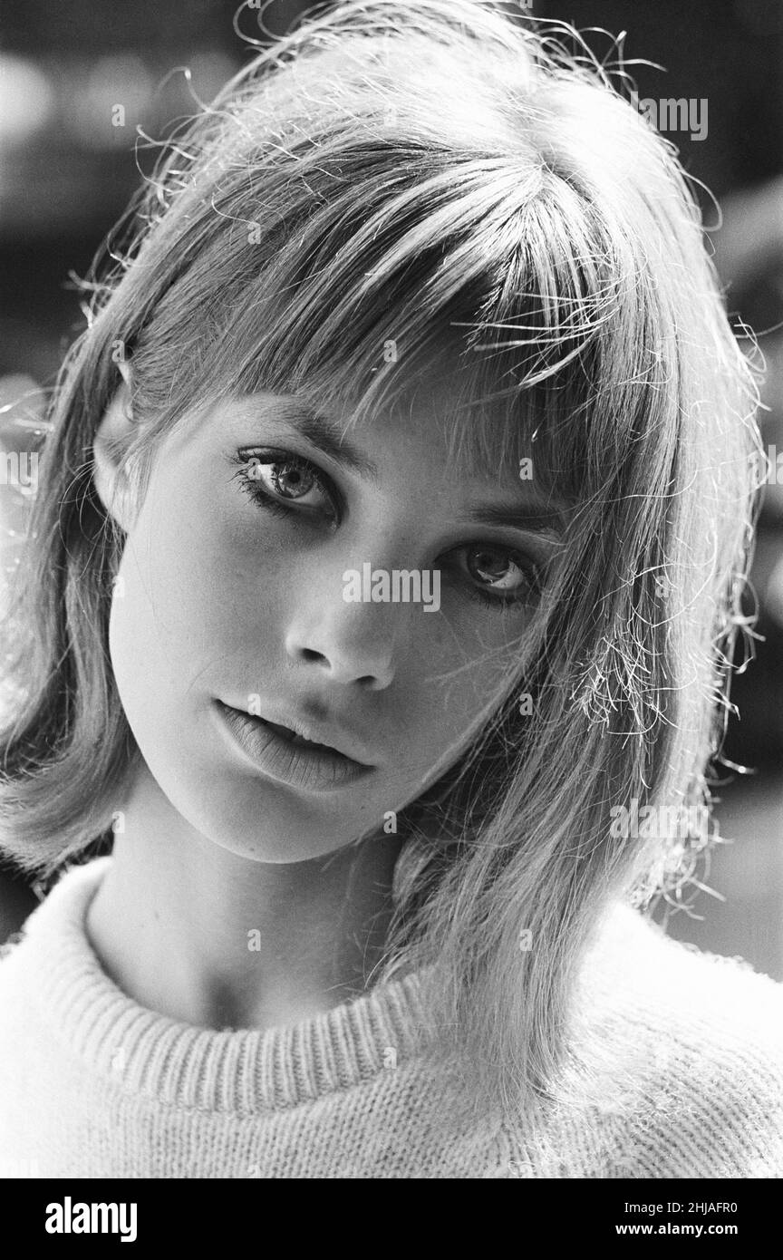 Jane Coats's Instagram, Twitter & Facebook on IDCrawl