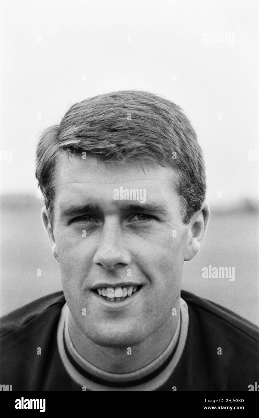 West Ham United report for pre season training and photocall. Geoff ...