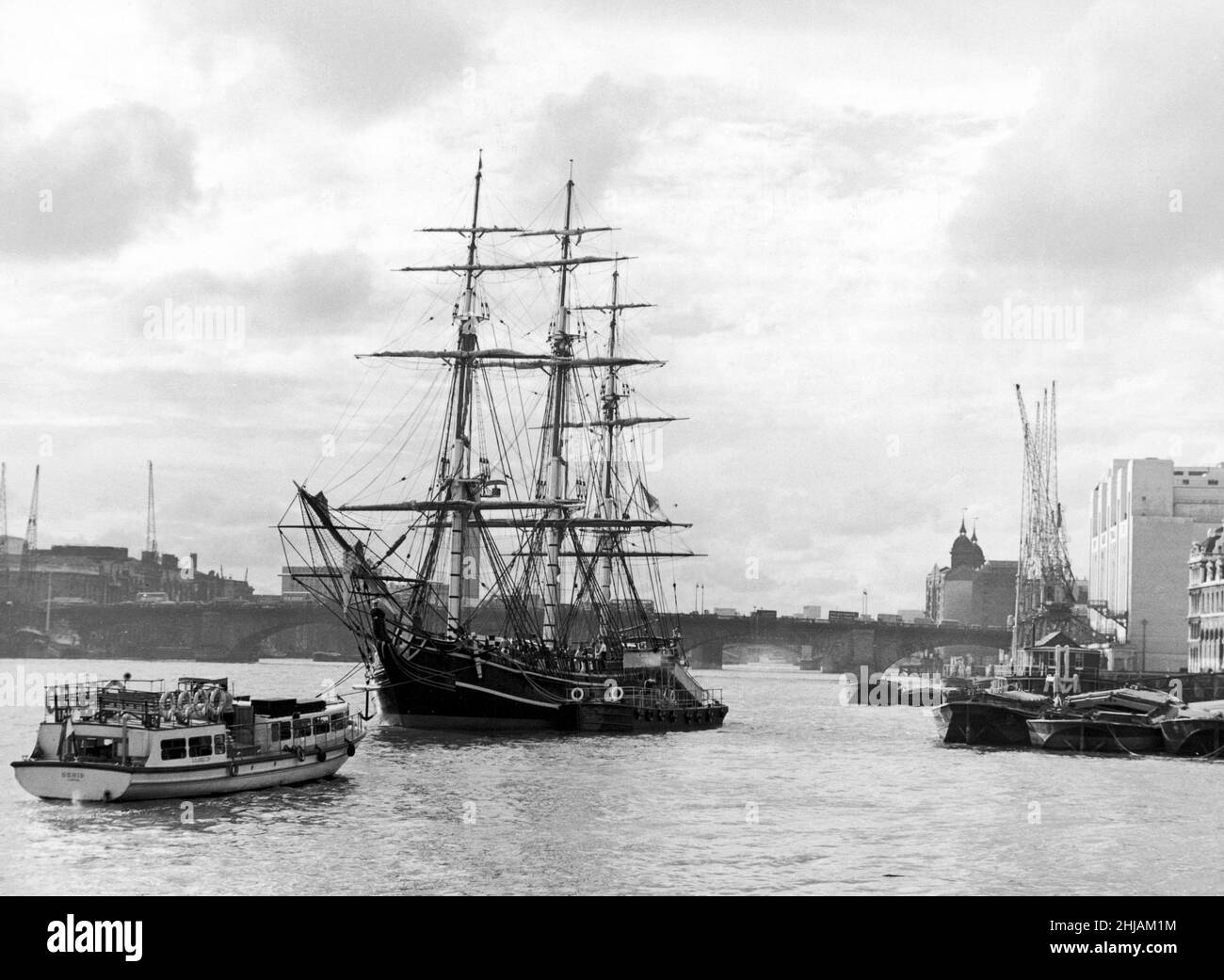 The square-rigged ship 'Bounty', 480 tons, moored near Tower Stairs ...