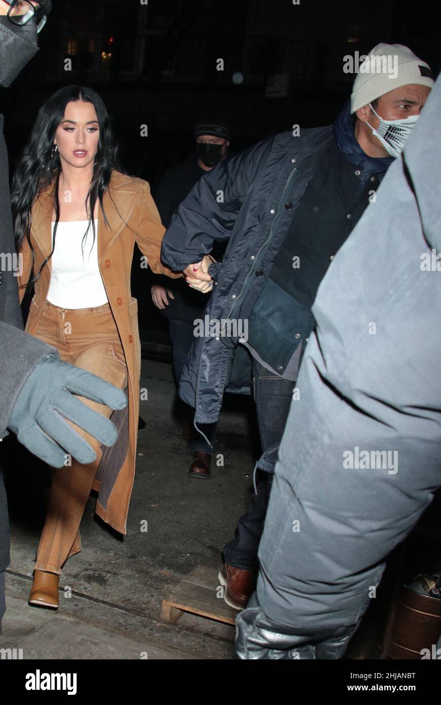 New York, NY, USA. 27th Jan, 2022. Katy Perry and Orlando Bloom ...