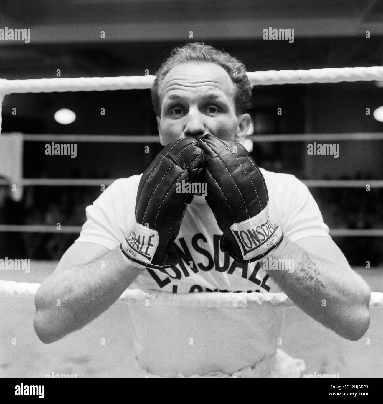 Henry Cooper seen here in training at The Bellingham for his fight ...