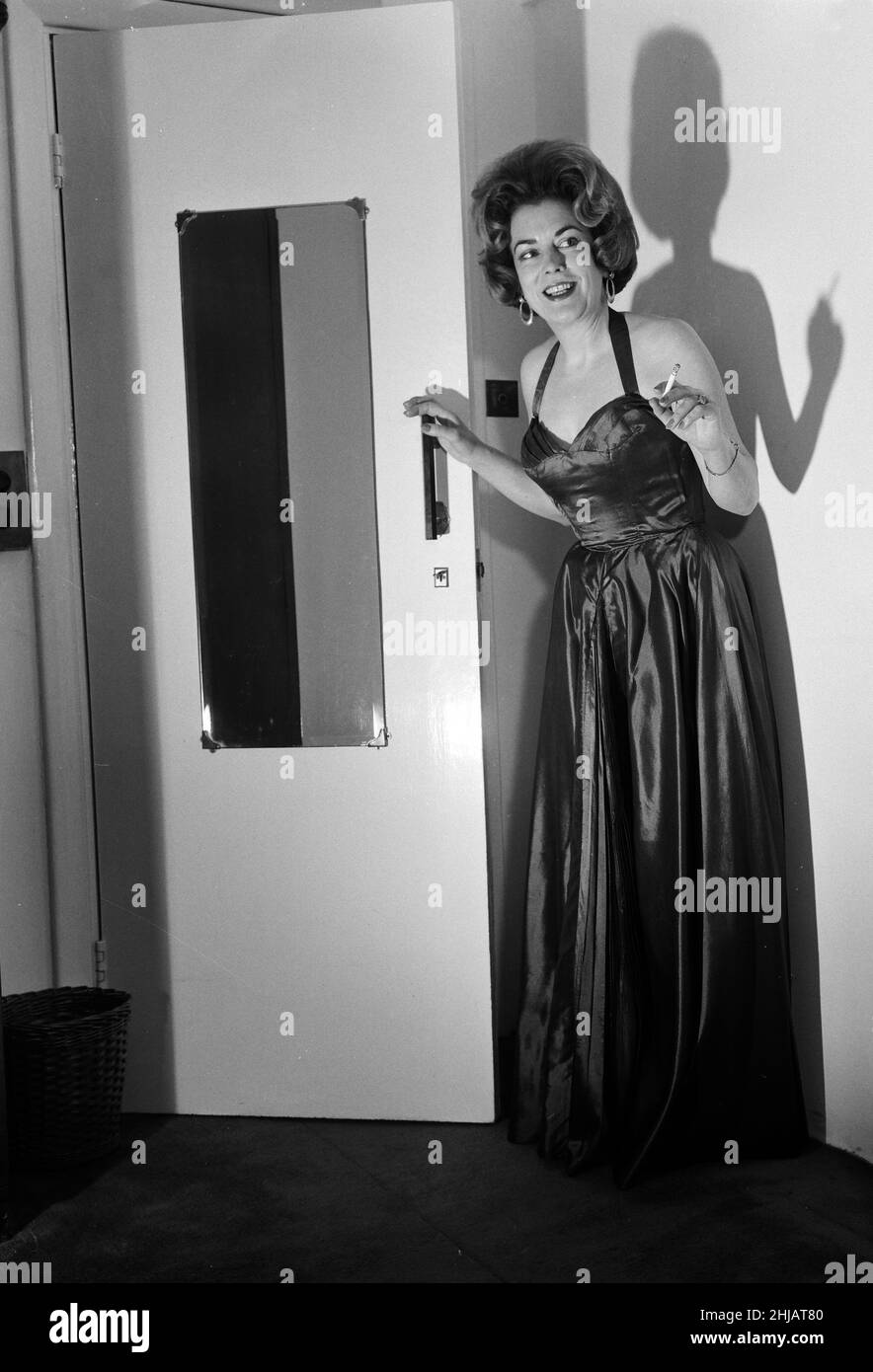 Avis Scott, ex-BBC TV Announcer, who was sacked for being 'too ...