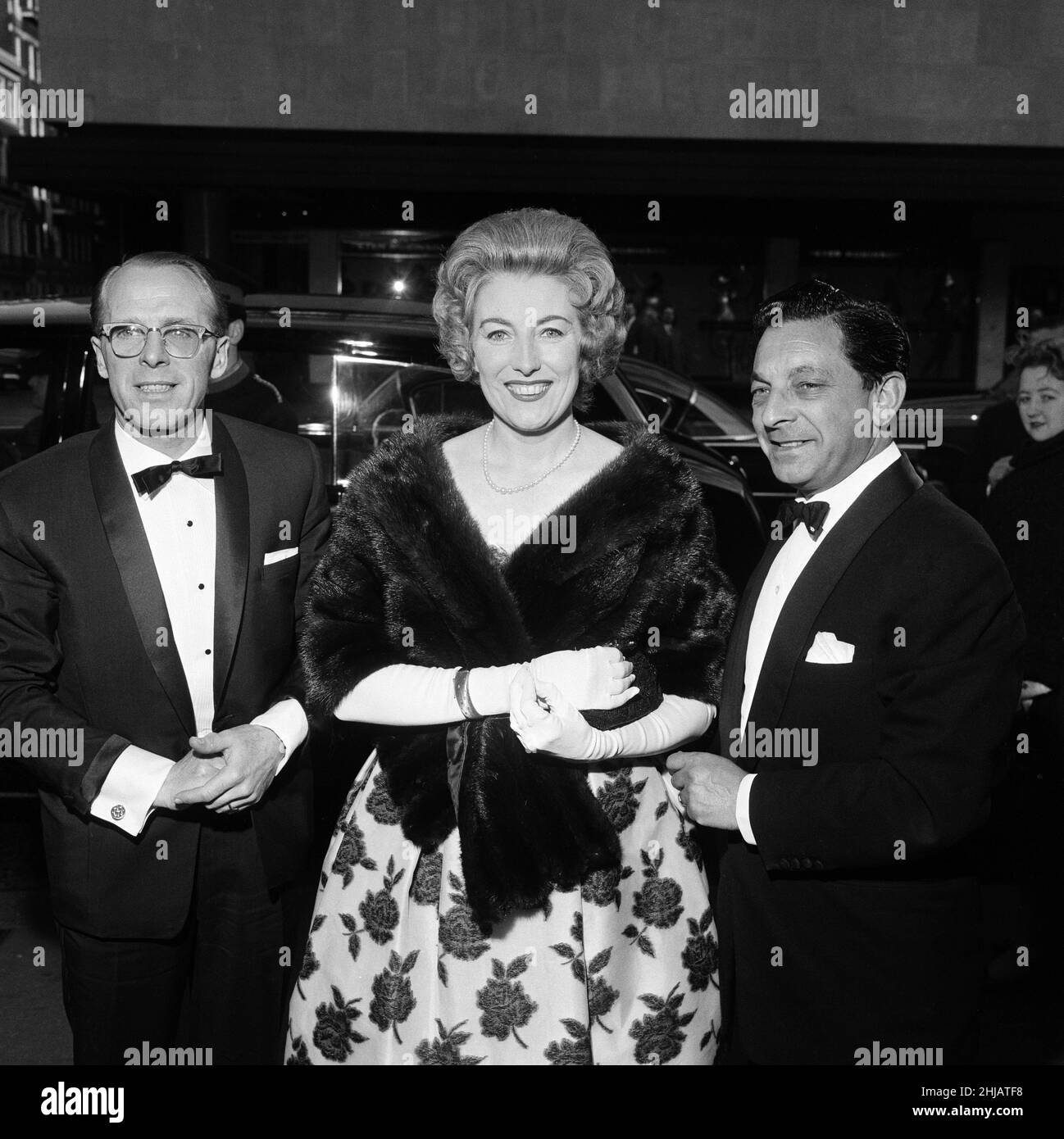 Vera lynn singer music hi-res stock photography and images - Alamy