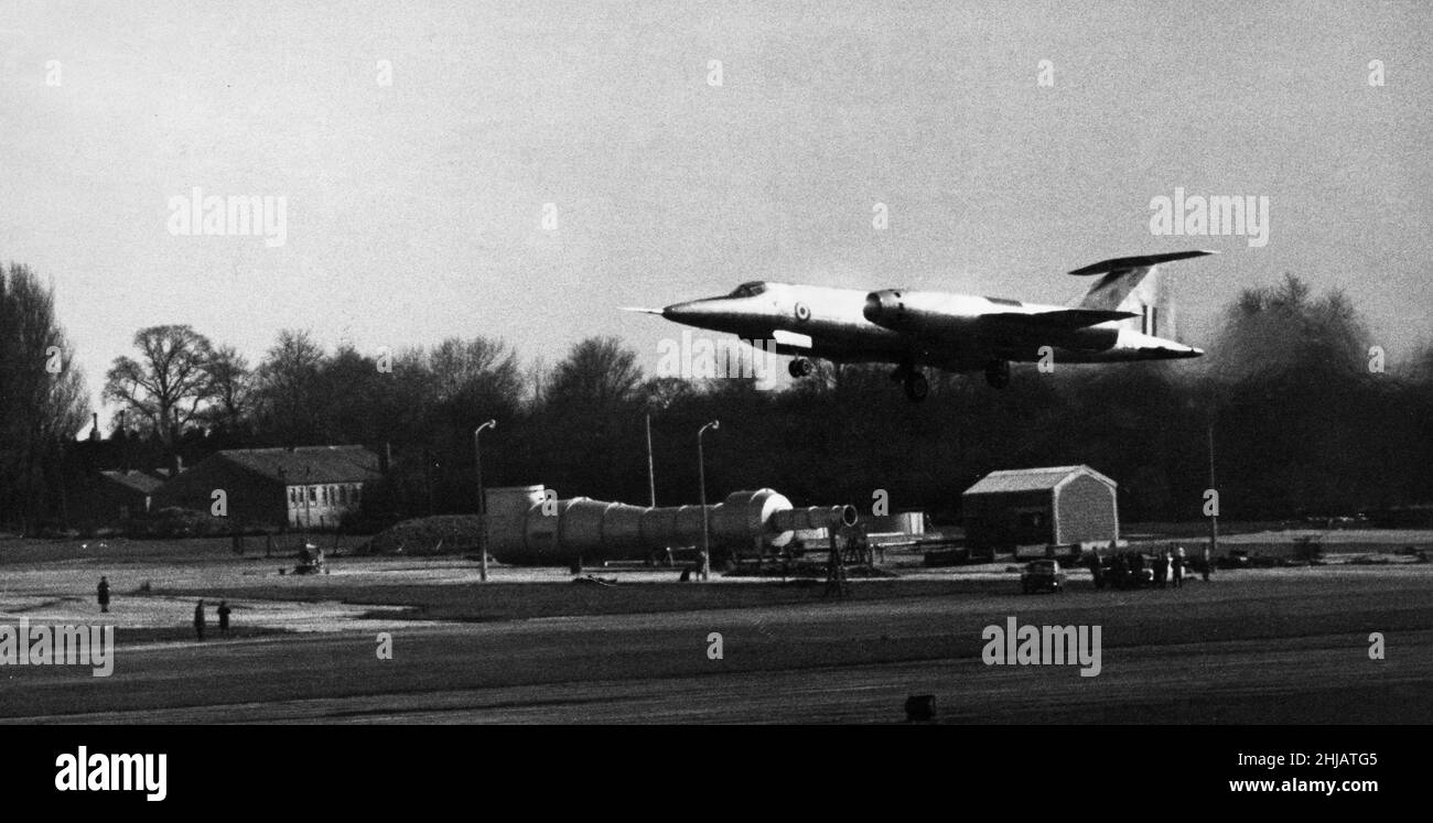 The British supersonic research aircraft Bristol T 188 taking off for ...