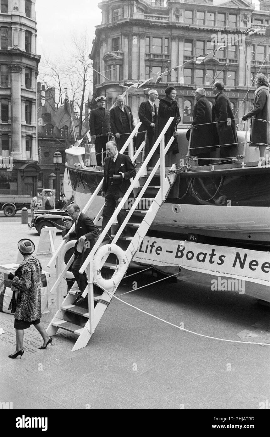 First Lord of the Admiralty Lord Carrington and his wife Lady ...