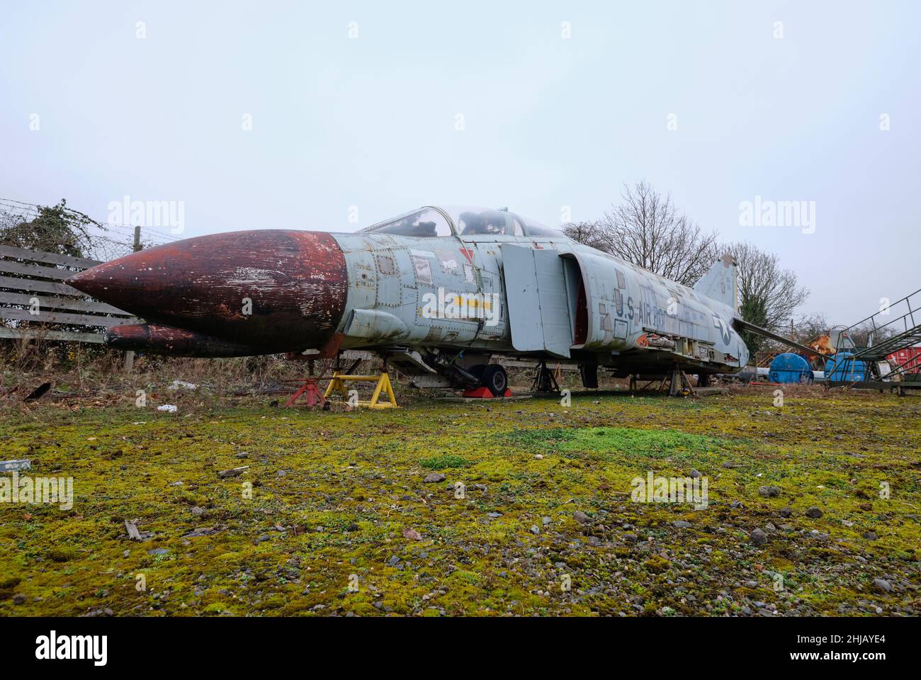 Obsolete fighter jet hi-res stock photography and images - Alamy