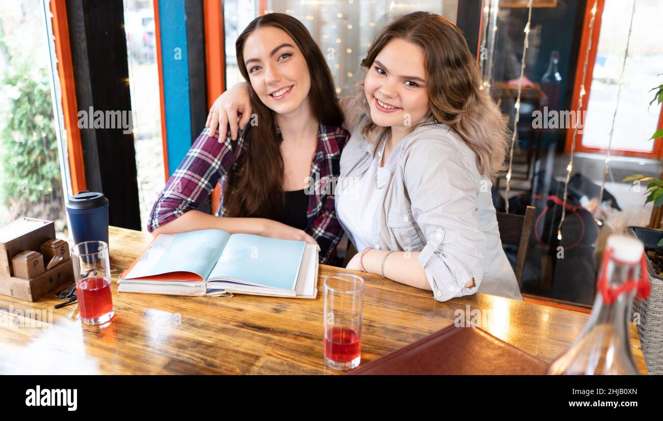 Charming girls hi-res stock photography and images - Alamy