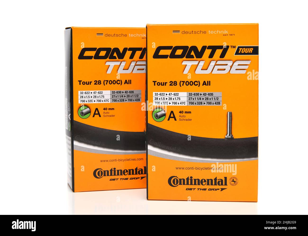 Two inner tubes hi-res stock photography and images - Alamy