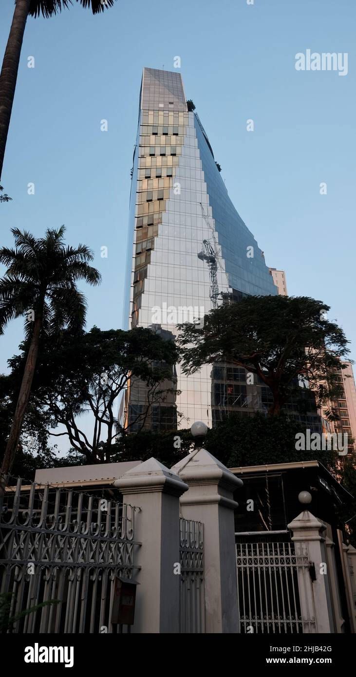 T-ONE OFFICE BUILDING 8 Sukhumvit Road, Phra Khanong, Khlong Toei ...