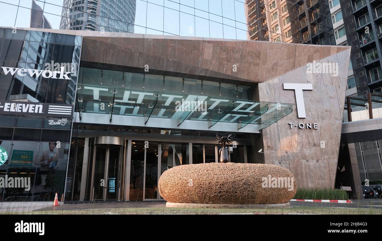 T-ONE OFFICE BUILDING 8 Sukhumvit Road, Phra Khanong, Khlong Toei ...