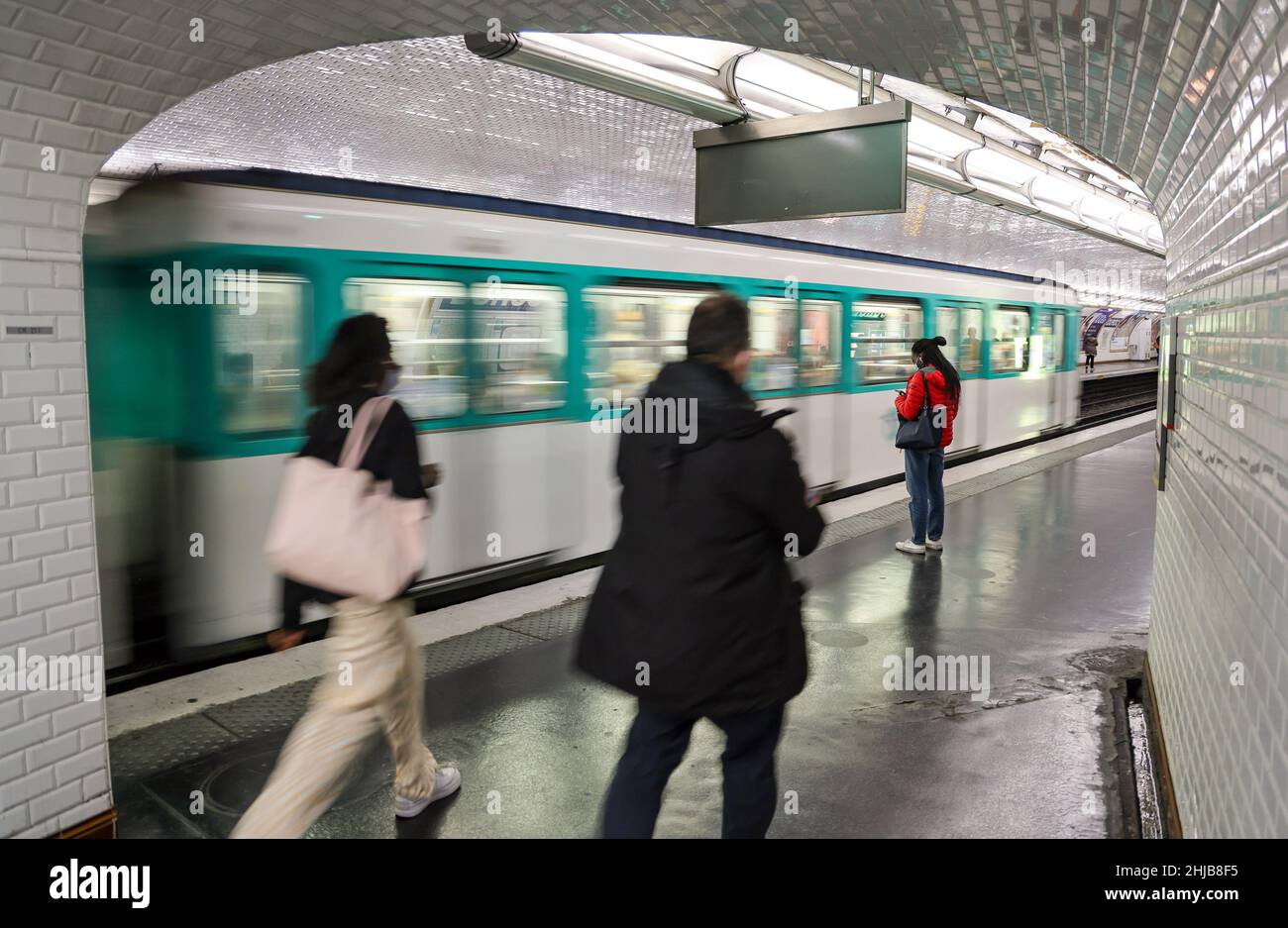 Paris, France. 18th Oct, 2021. Passengers use the Paris Metro at the ...