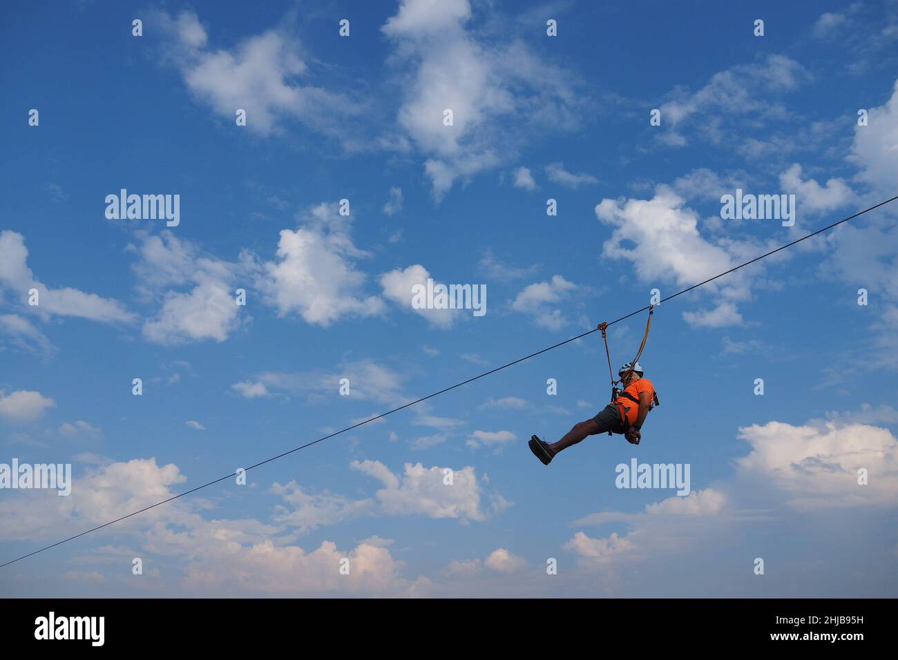 Flying cable hi-res stock photography and images - Alamy