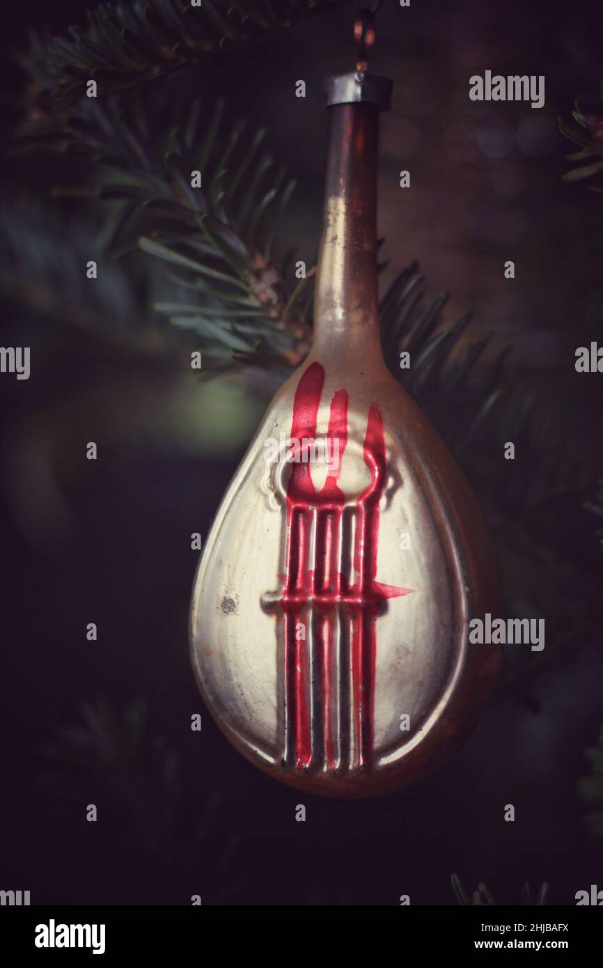 Character building season church hi-res stock photography and images ...