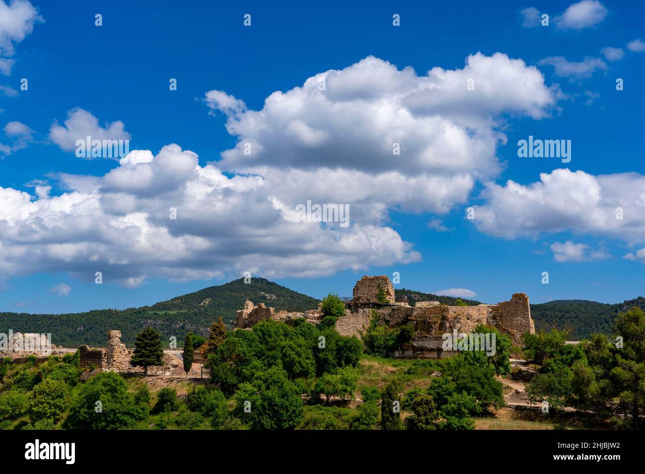 12th century castell de Siurana. The clifftop village of Siurana, in ...