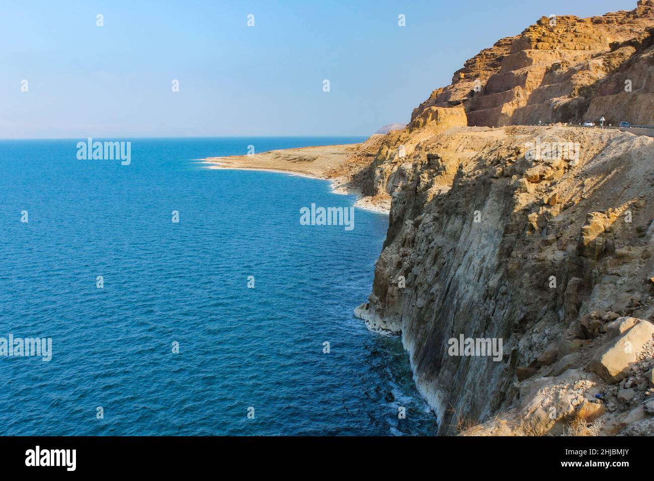 view of the cliffs of the dead sea in jordan Stock Photo - Alamy