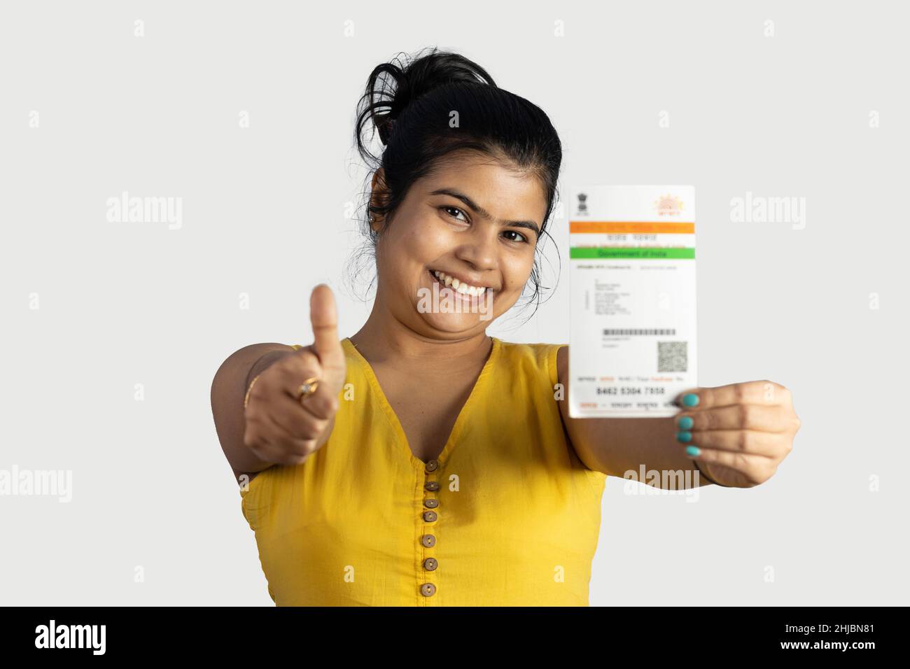 Aadhaar card hi-res stock photography and images - Alamy