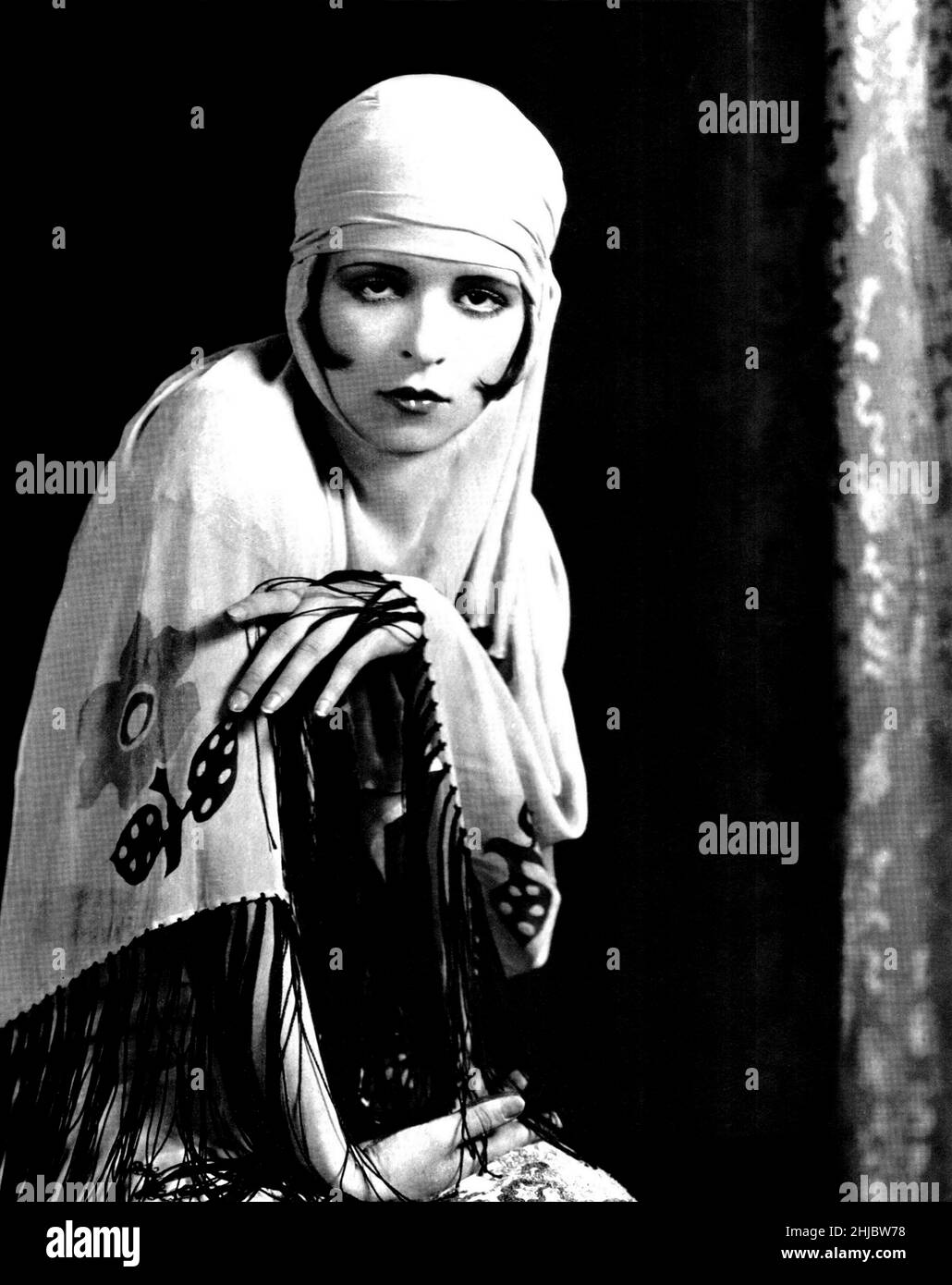 Clara bow still hi-res stock photography and images - Alamy