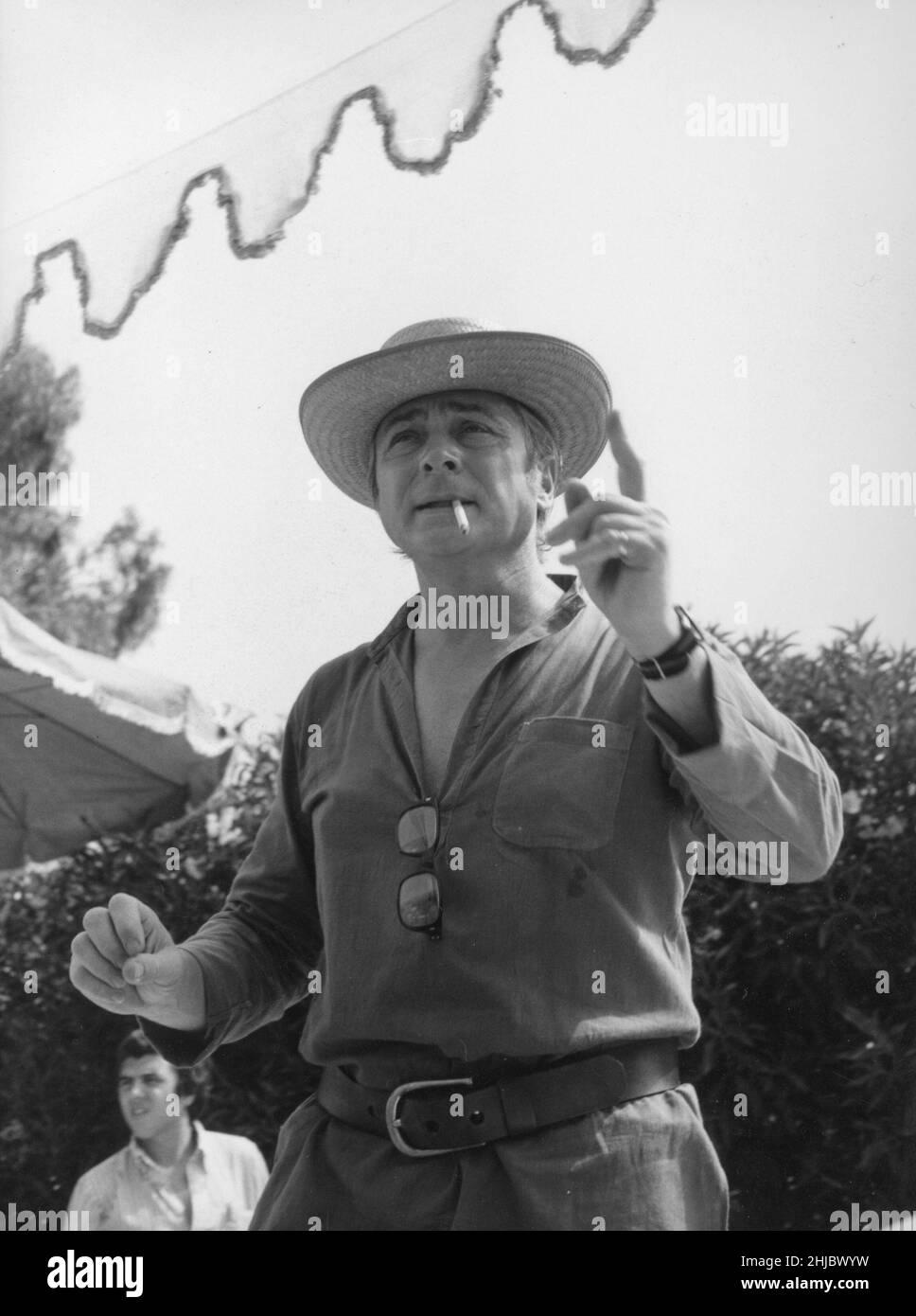 Gerard oury shooting picture Black and White Stock Photos & Images - Alamy