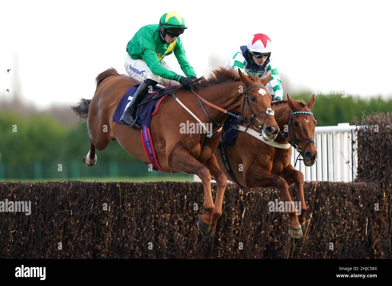 James bowen jockey hi-res stock photography and images - Alamy