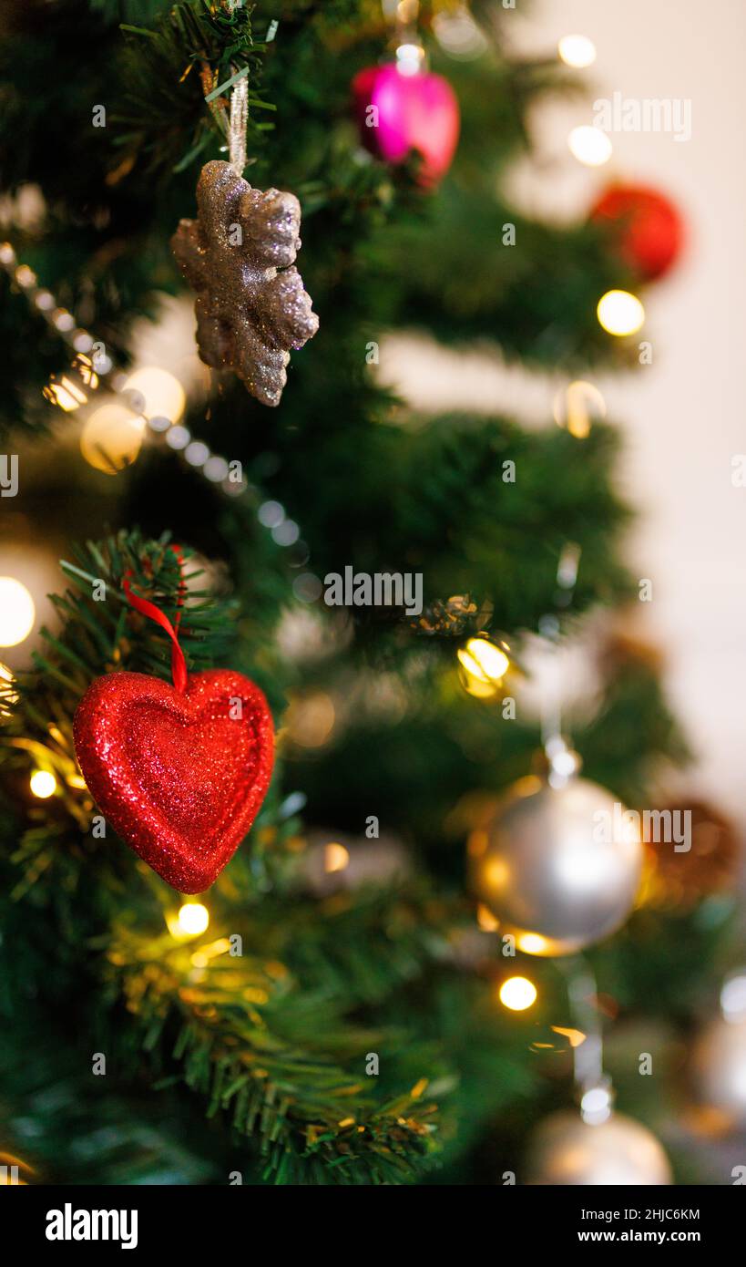 Love tree hi-res stock photography and images - Alamy