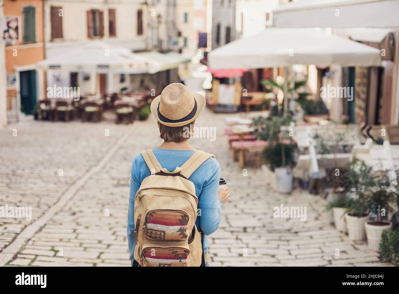 Woman summer vacations hi-res stock photography and images - Alamy