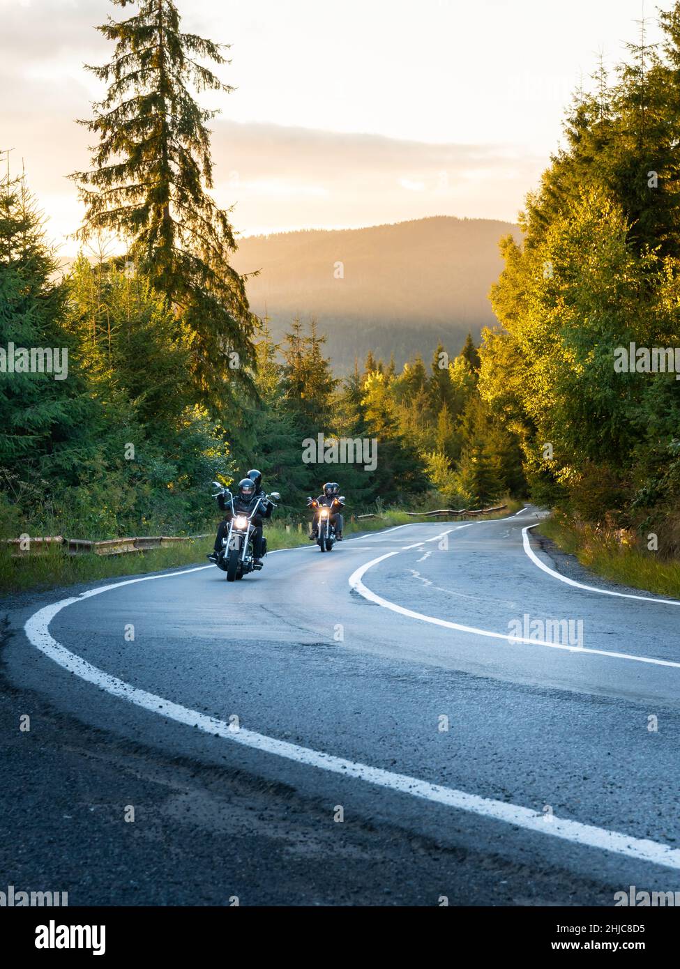 Two classic motorcycles hi-res stock photography and images - Alamy