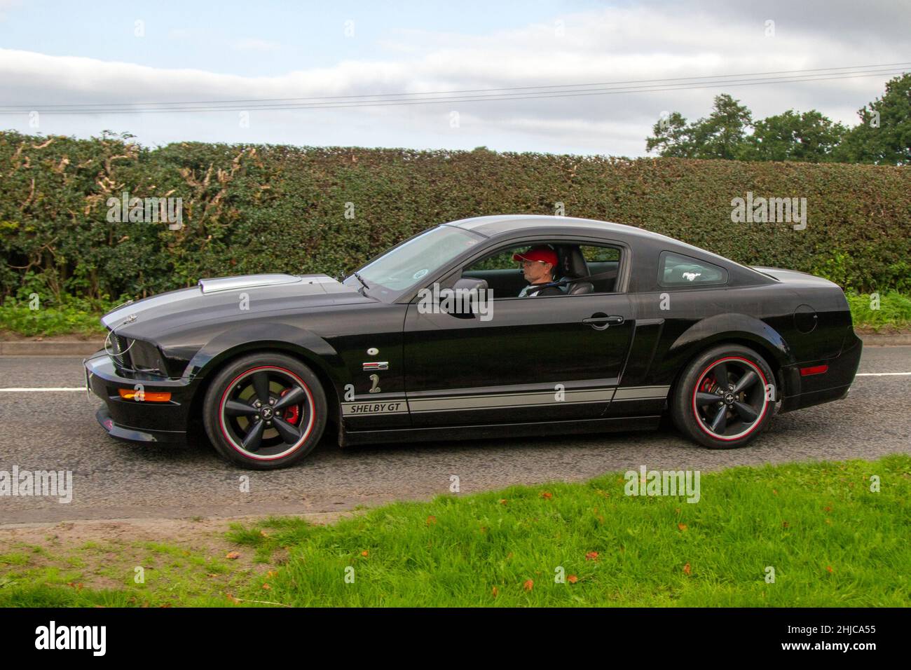 Ford gt side view hi-res stock photography and images - Alamy