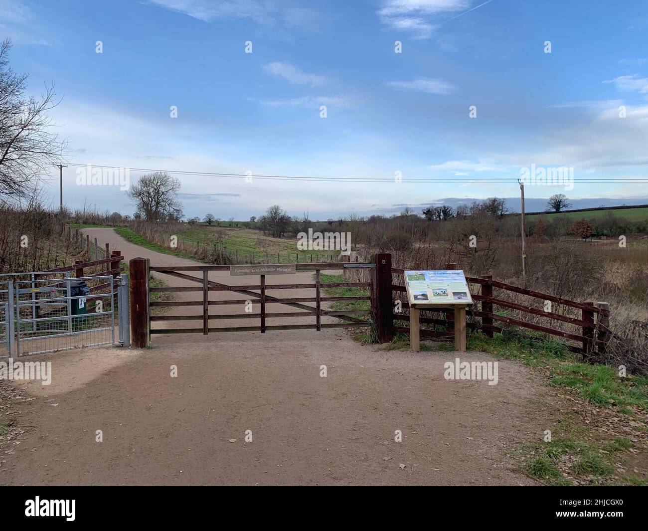 gate at Sywell Country Park Northamptonshire UK Stock Photo - Alamy