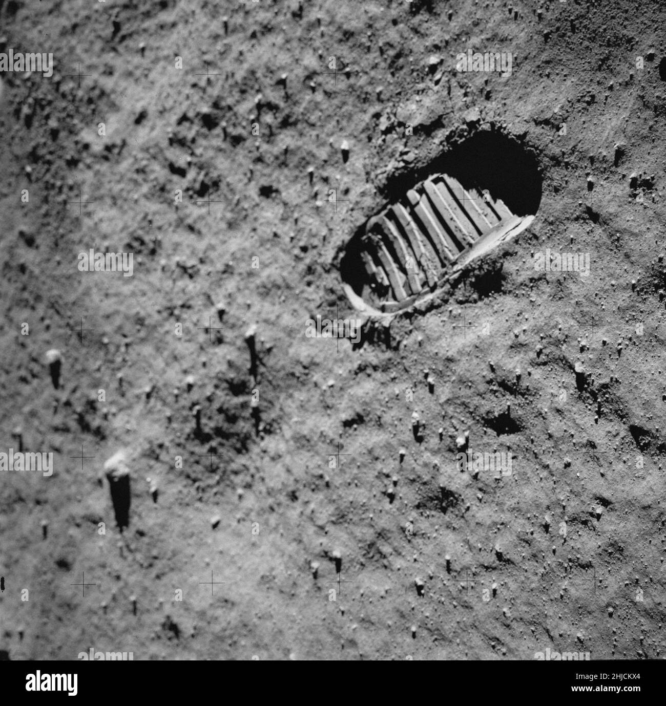 Apollo 11 astronaut Buzz Aldrin's footprint Stock Photo - Alamy